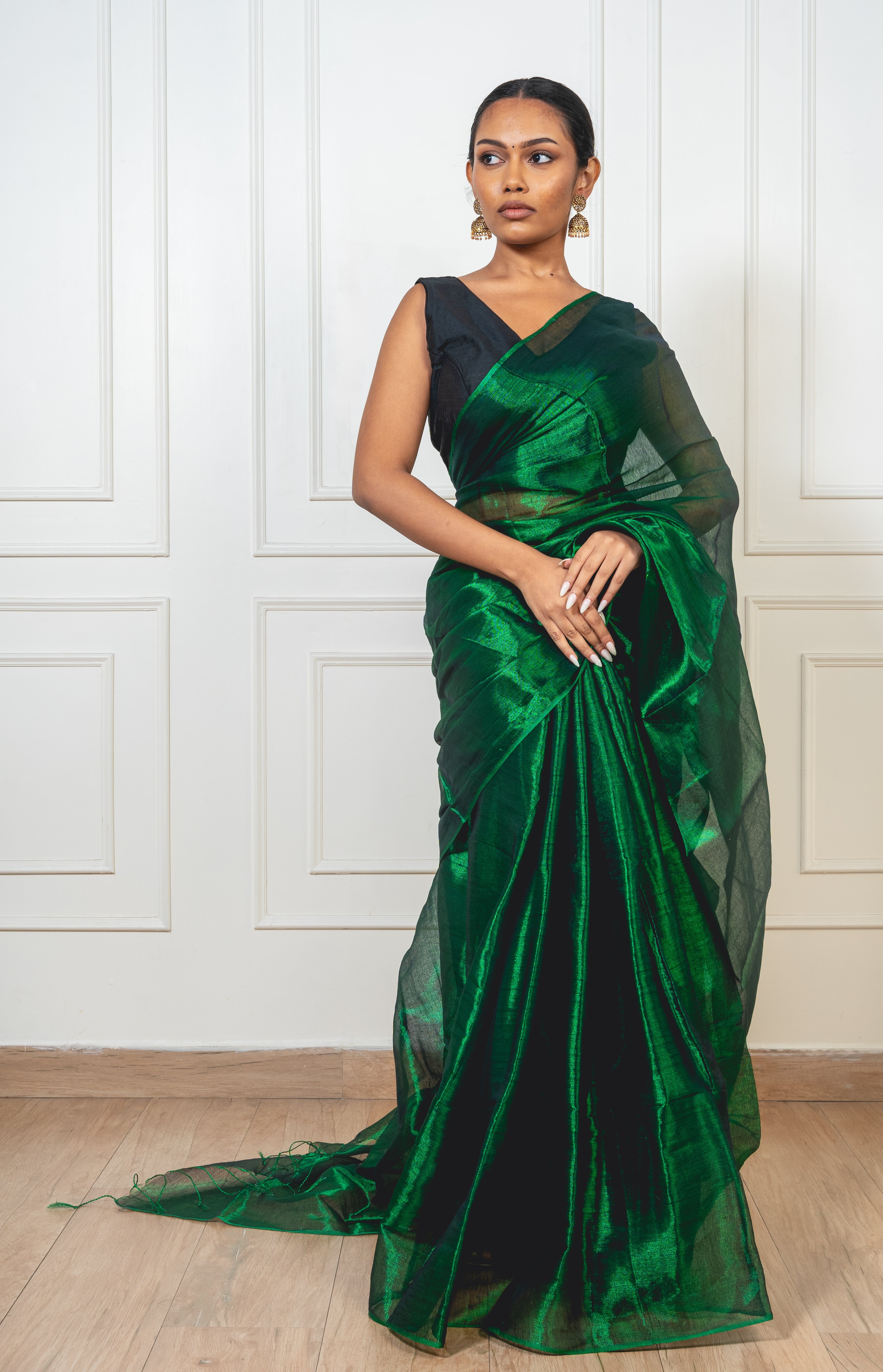 Buy Tissue Sarees Online Elegant, Shimmer & Lightweight – Paarmita Sarees